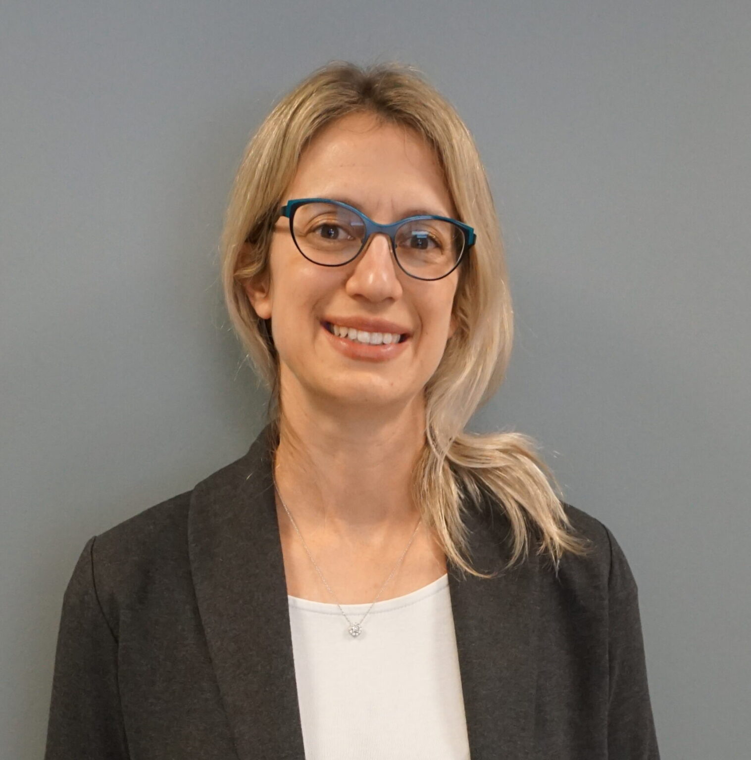 Dr. Carrie Abrahamson MBChB CCFP – Richmond Square Medical